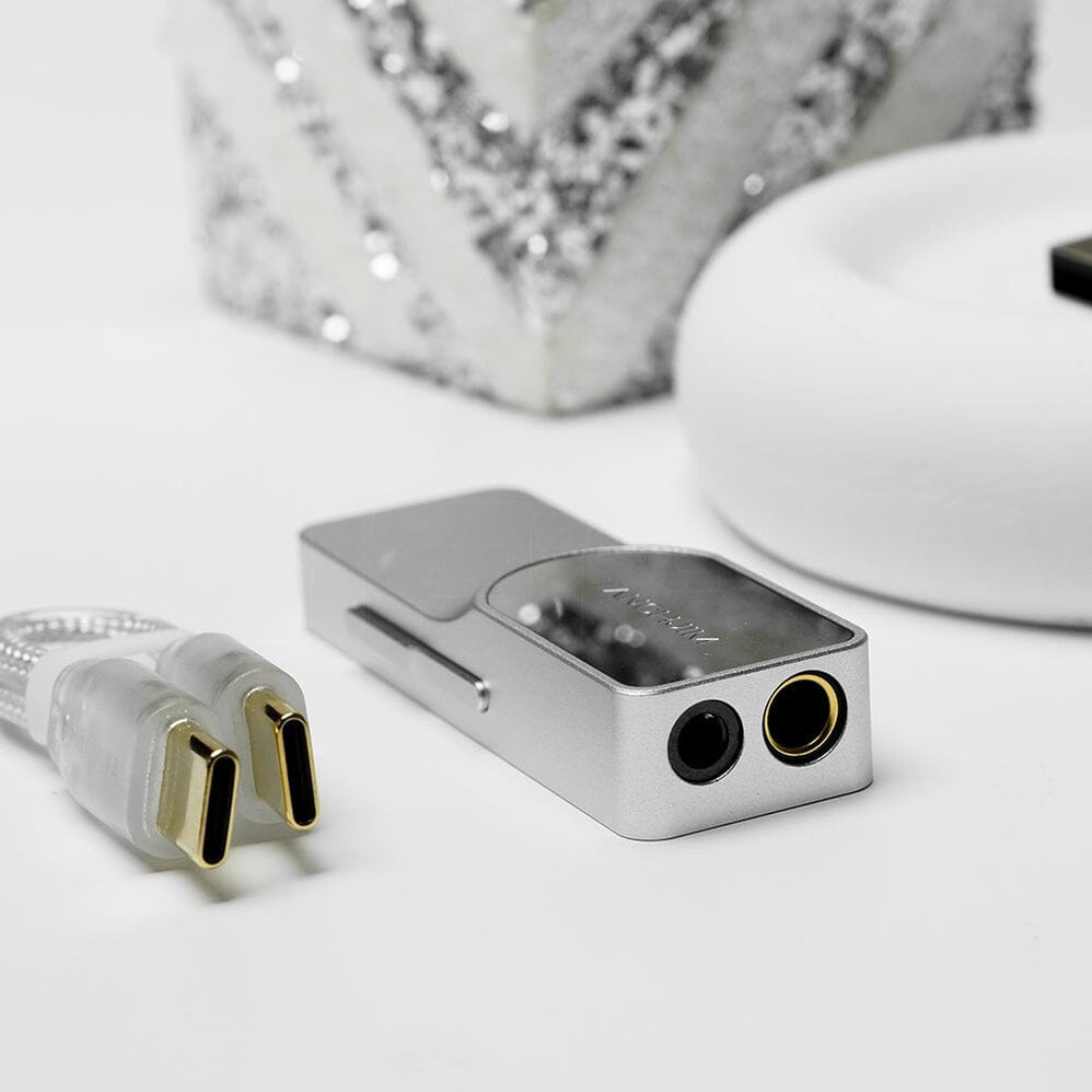 TANCHJIM представили флагманский портативный ЦАП Luna / Hi-Fi и цифровой звук / iXBT Live