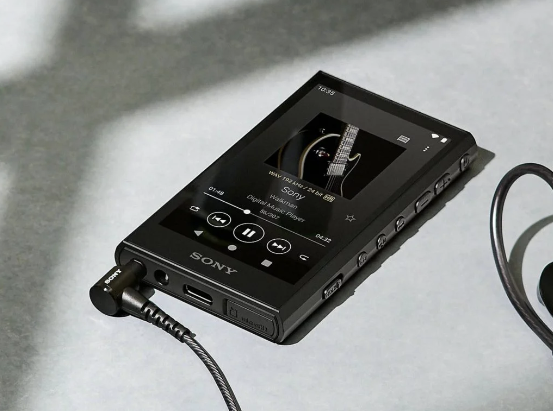 Sony выпустила аудиофильский плеер Walkman NW-A306 с использованием ...