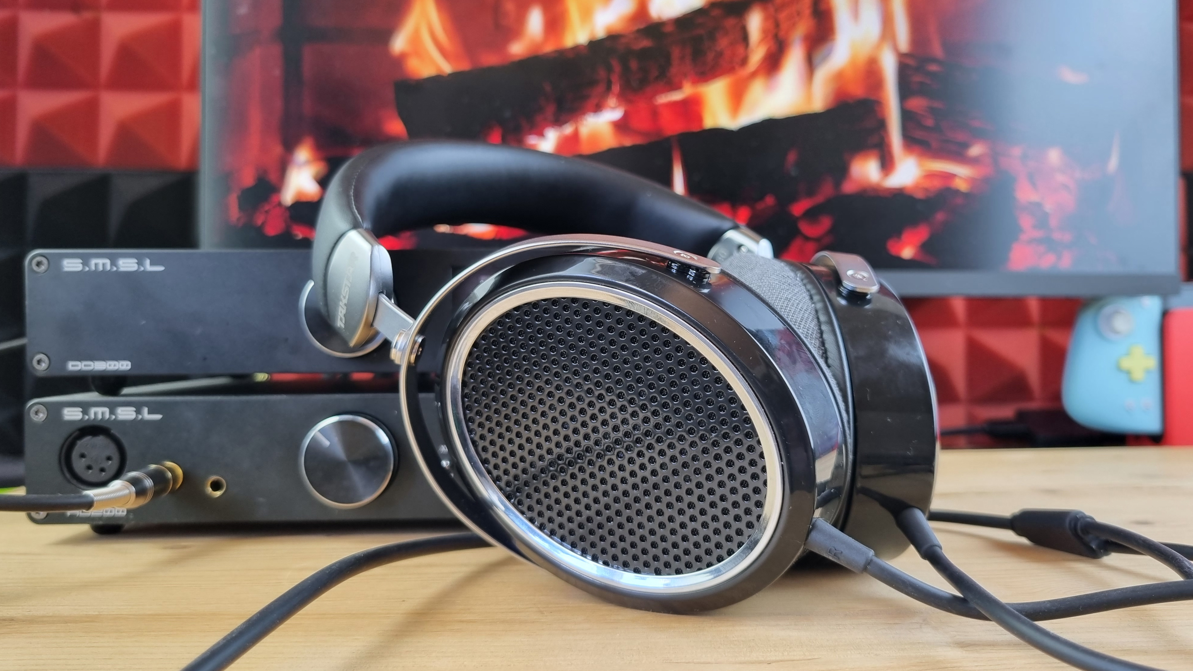 Обзор Takstar HF580: недорогие открытые планарные наушники / Аудио и ...