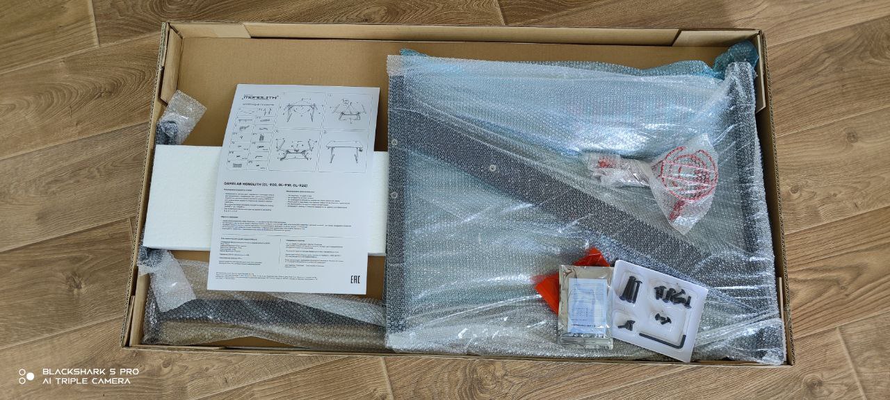 Компактный и качественный игровой стол. Обзор GameLab Monolith / Техника для дома / iXBT Live