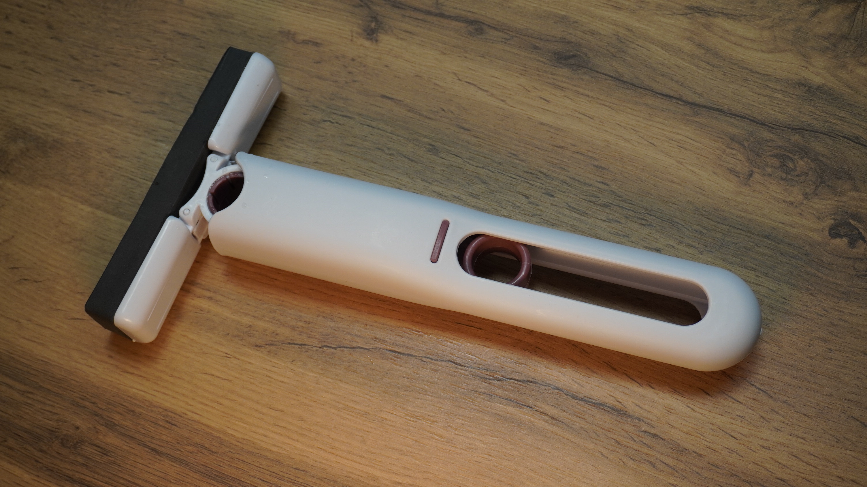 Неудачная покупка. Обзор мини-швабры с отжимом для окон и зеркал: стоит ...