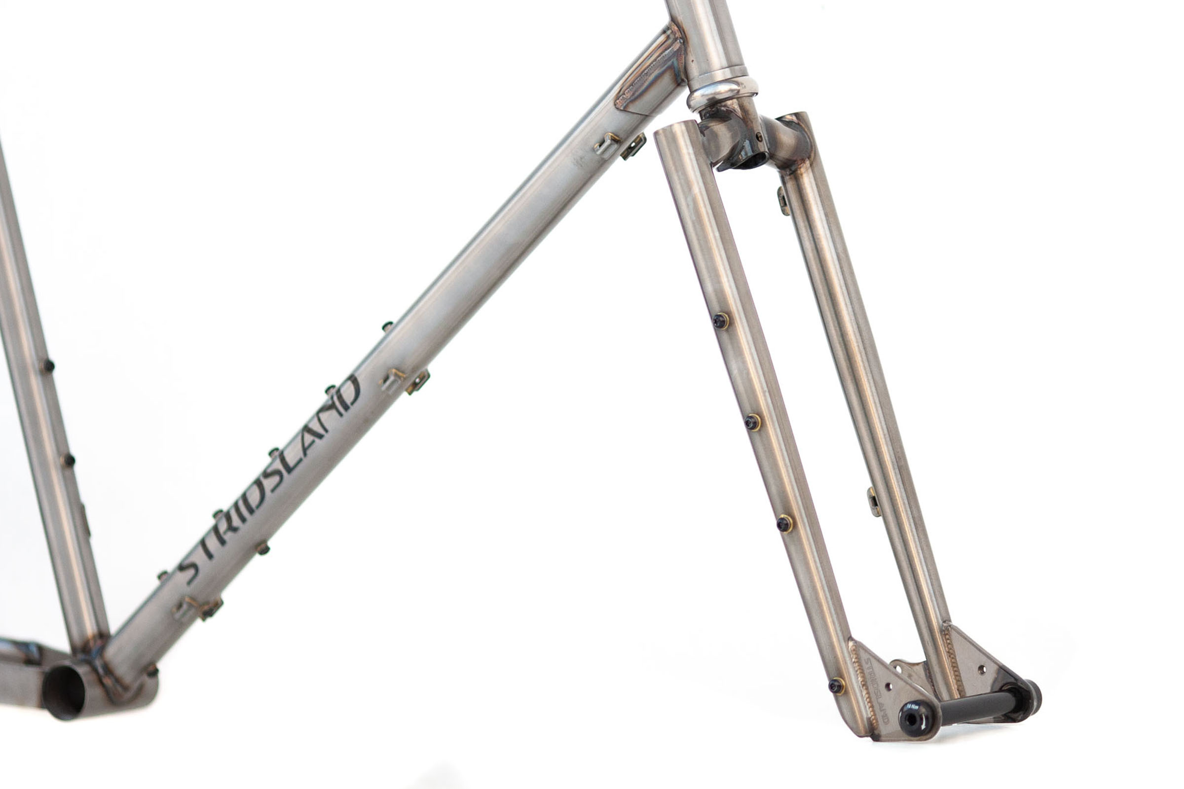 Beachcomber 26+: плюсовой фреймсет из Дании. Изучаем, сравниваем с комплитами Shulz и Format ...