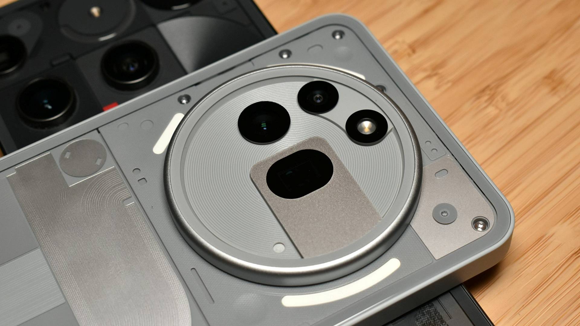 Nothing OS 4.0 на Android 16 поступает на Phone (3a), (2) и (2a) серии ...