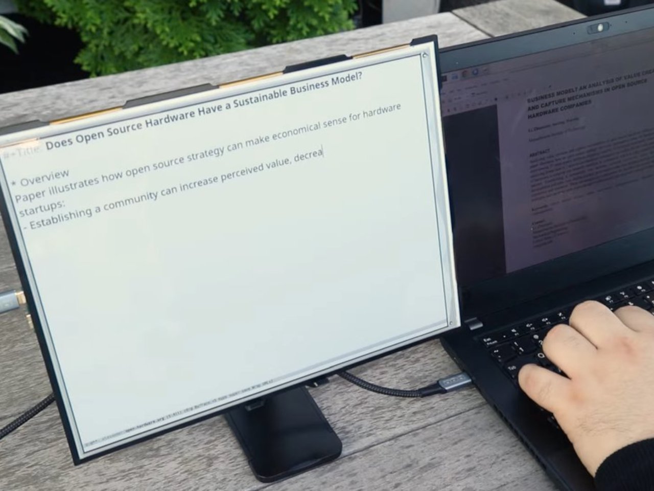 Разработан E Ink монитор Modos Paper с частотой обновления 75 Гц для ...