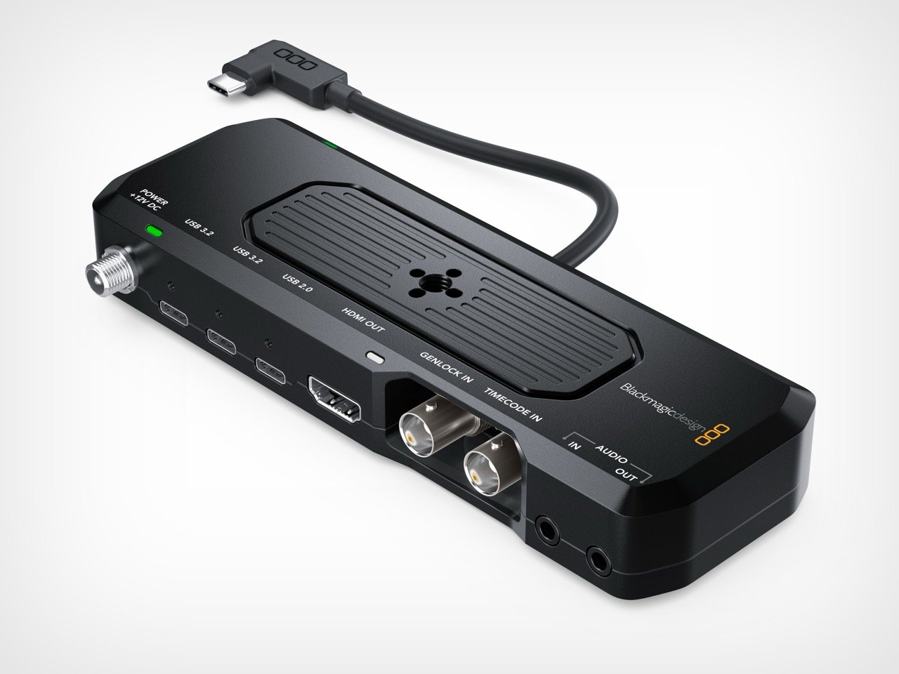 Apple представила профессиональный адаптер Blackmagic Camera ProDock для iPhone 17 Pro ...