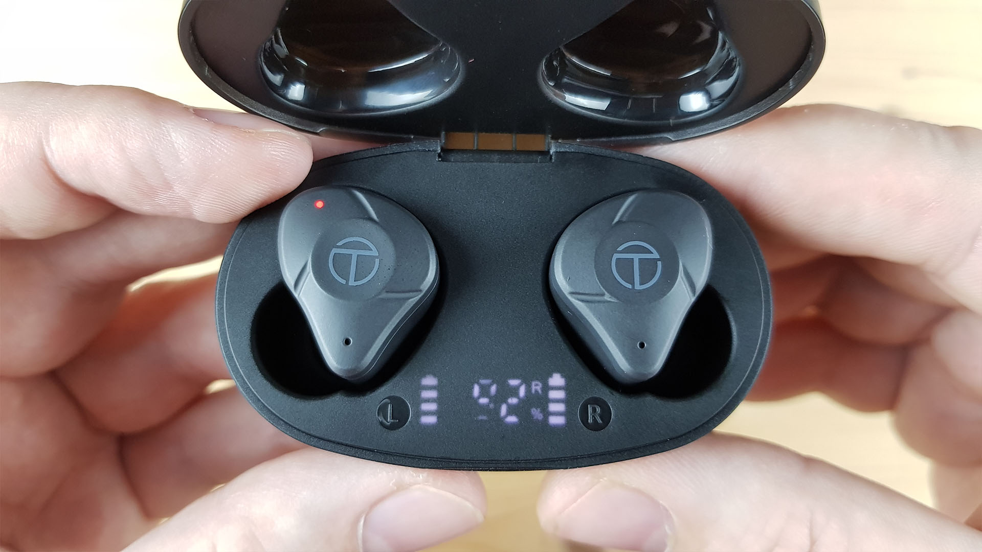 TRN T300: отличные гибридные беспроводные TWS-наушники с aptX ...