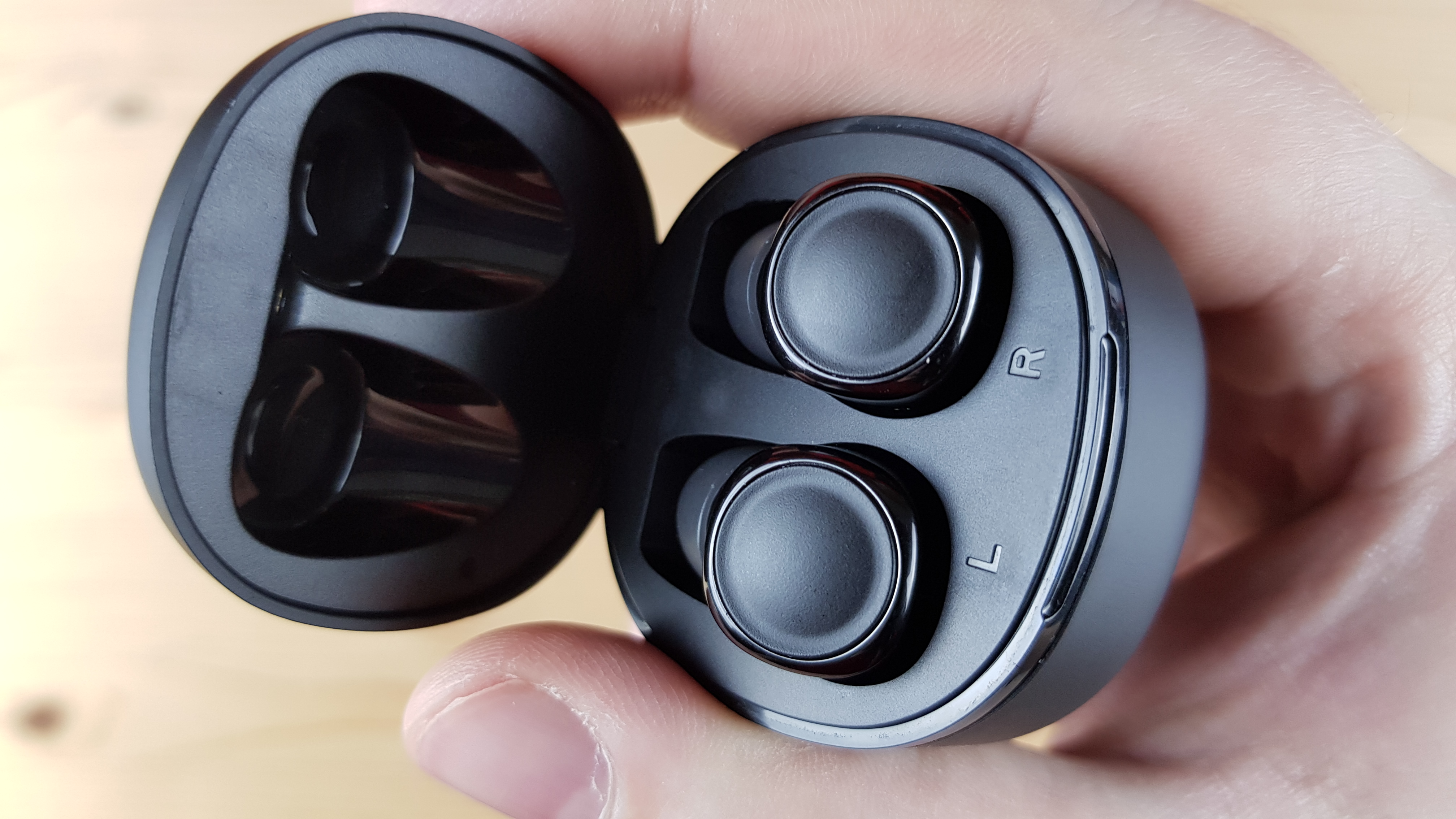 Mixcder X1 Pro: беспроводные TWS-наушники с поддержкой кодека aptX, 10 ...