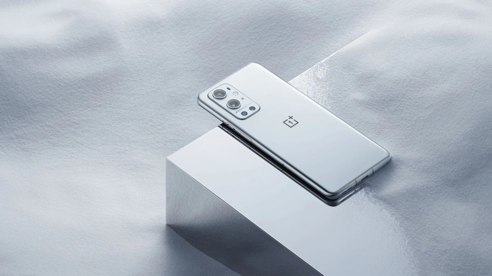Смартфоны от концерна BBK с постоянной памятью от 128Гб на черную ...