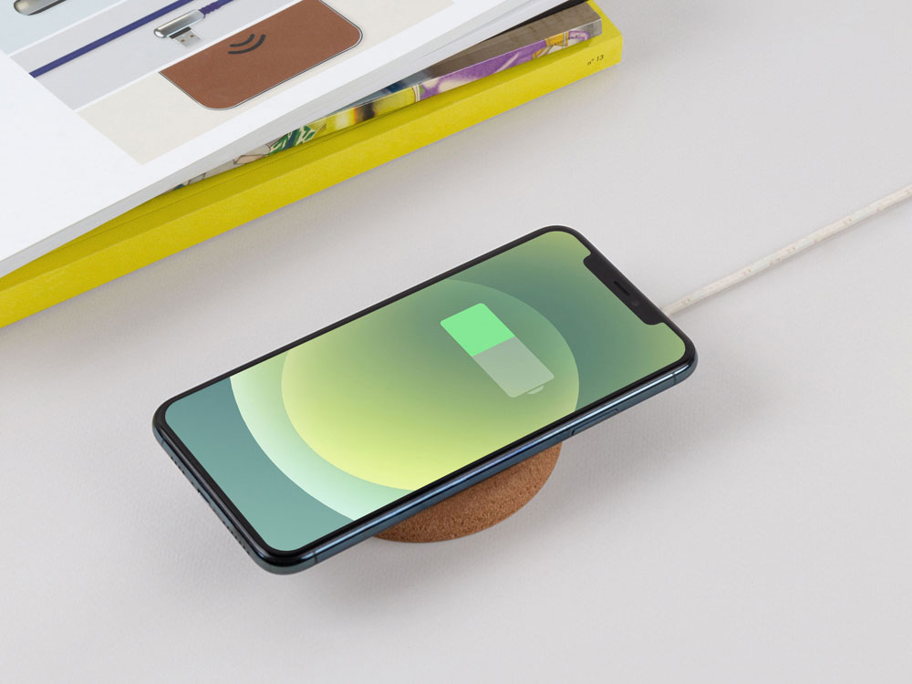 Apple подскажет, когда нужно заряжать ваш iPhone: полезная функция эко ...