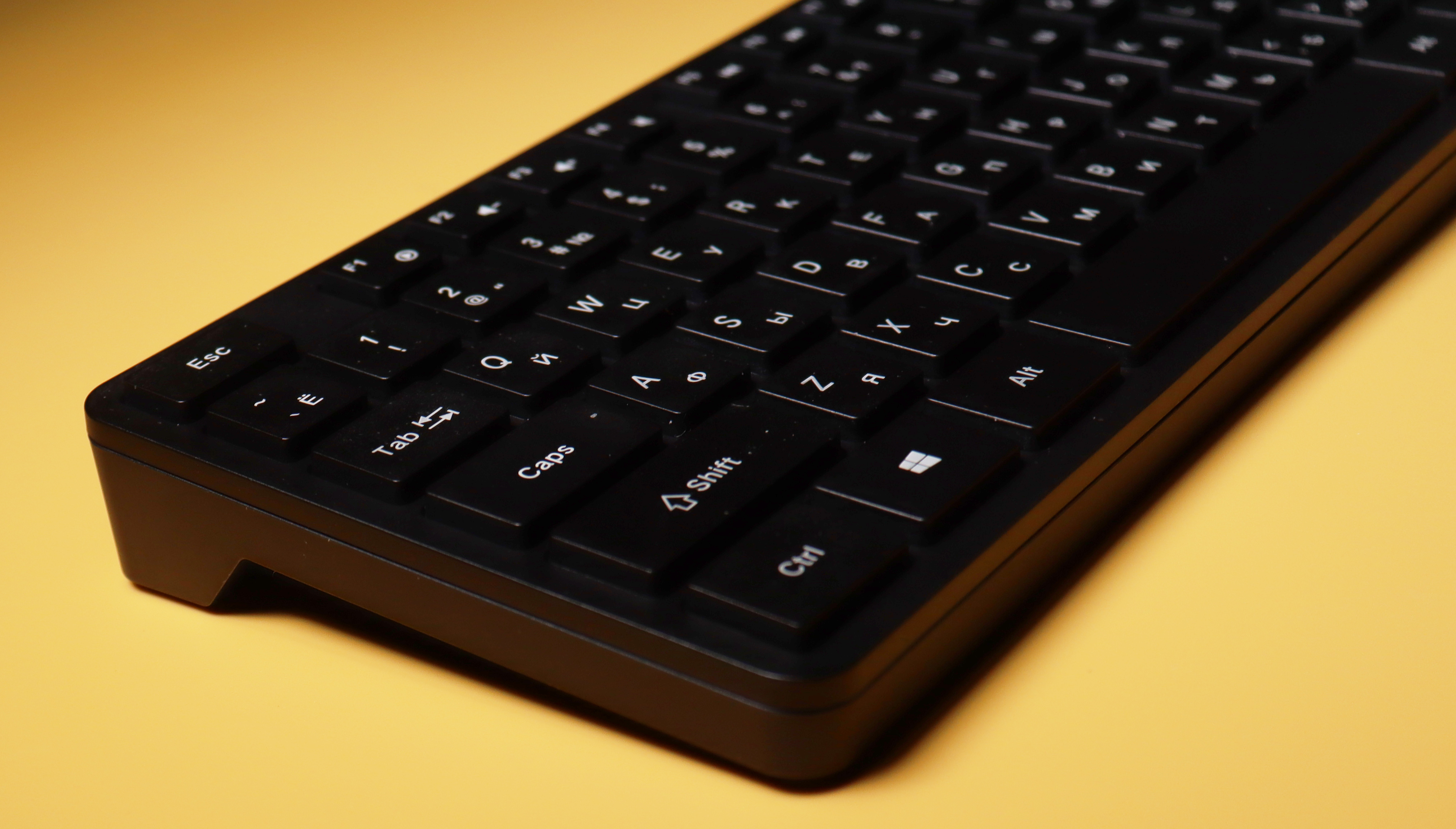 Обзор беспроводной клавиатуры Ugreen KU004: низкопрофильная, тихая ...