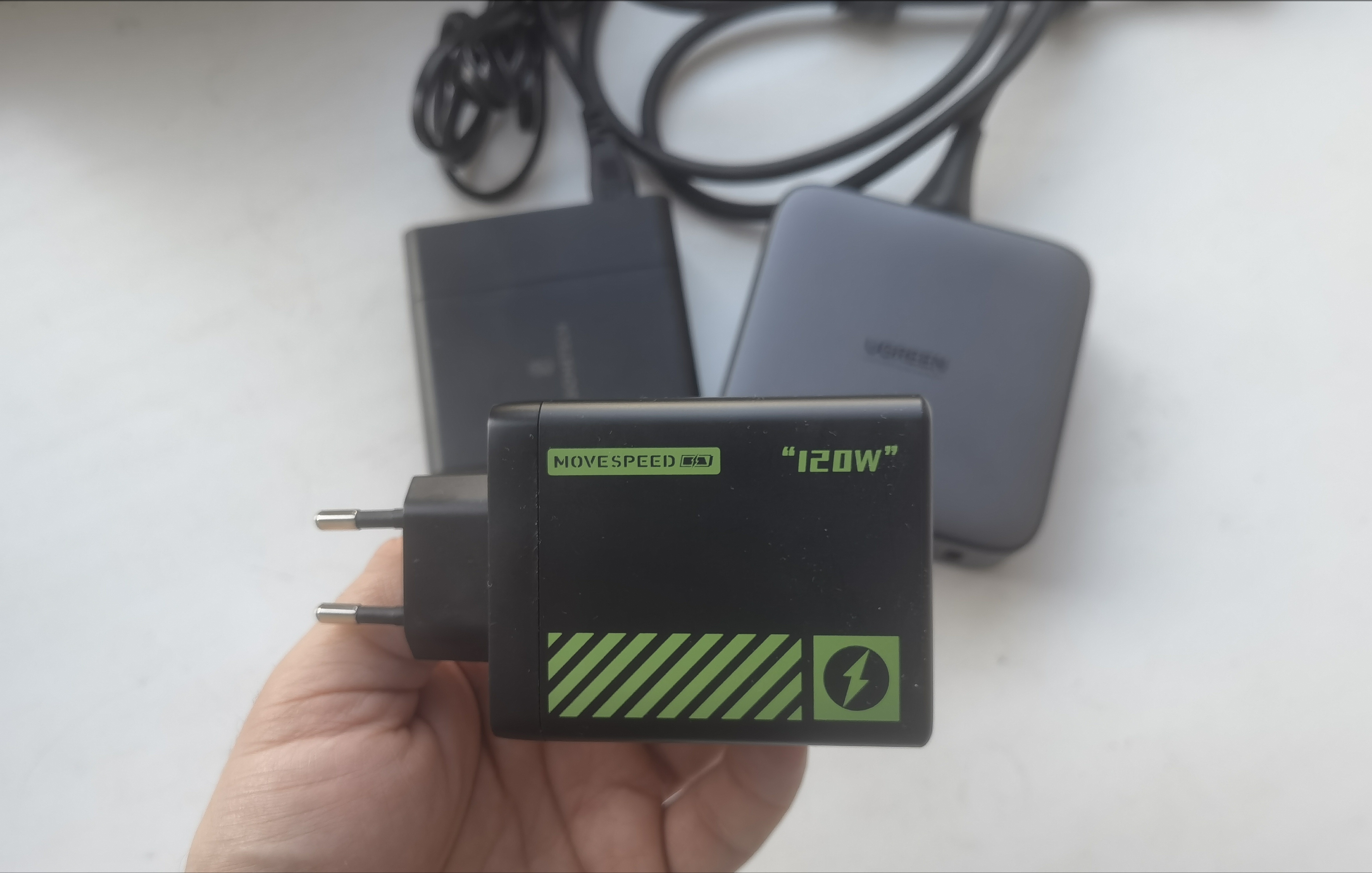 Обзор зарядного устройства Movespeed на 120Вт с интересным разделением мощности на 90 и 30 Вт на ...