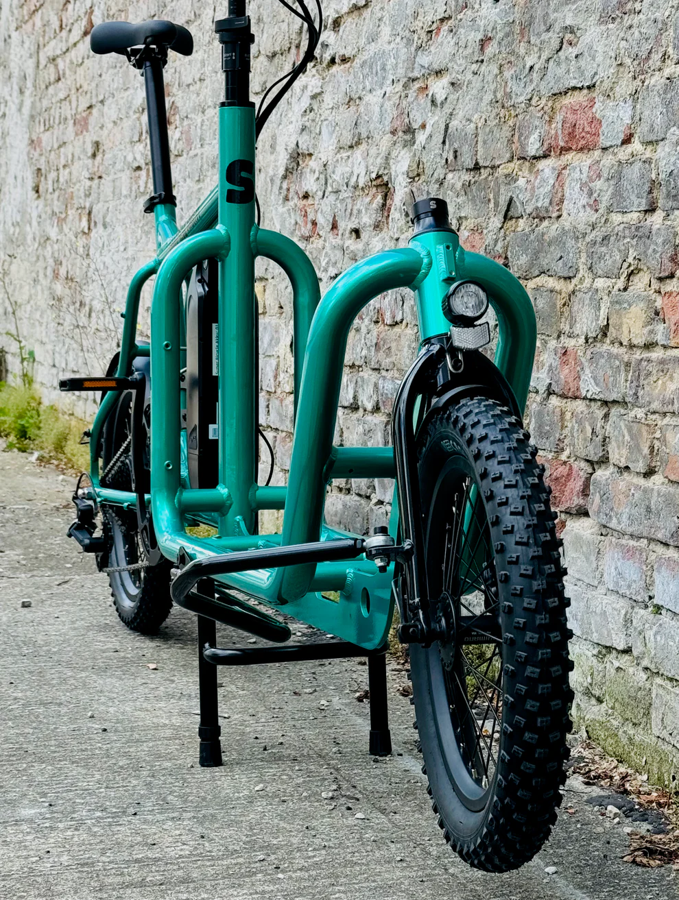 Германский стартап Super Bicycles выпустил компактный грузовой ...