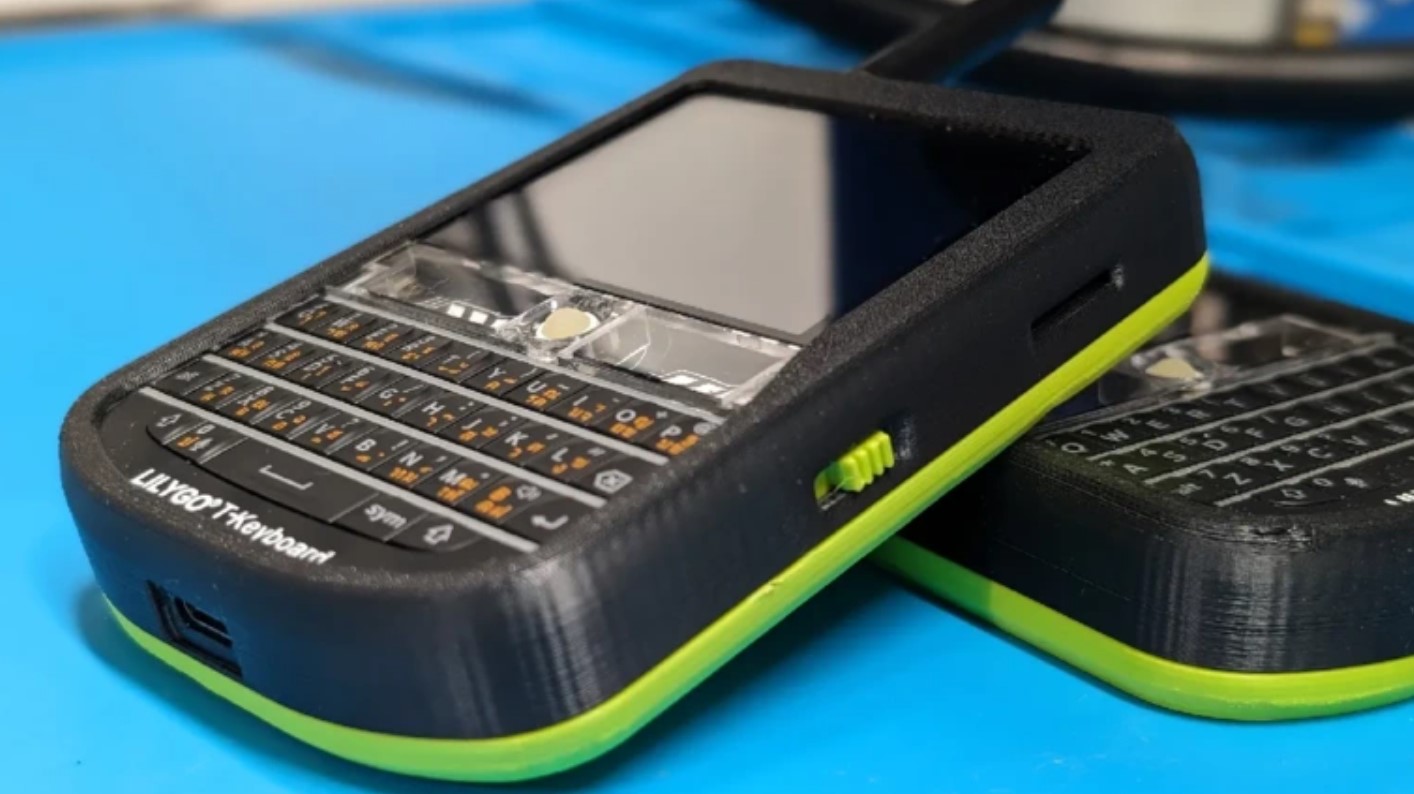 Представлен коммуникатор LILYGO T-Deck Plus: мечта BlackBerry-фана за ...