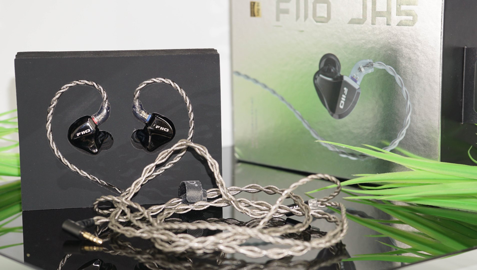 Обзор пятидрайверных наушников FiiO JH5 премиум-класса: Hi-Fi в массы / Аудио и звук / iXBT Live