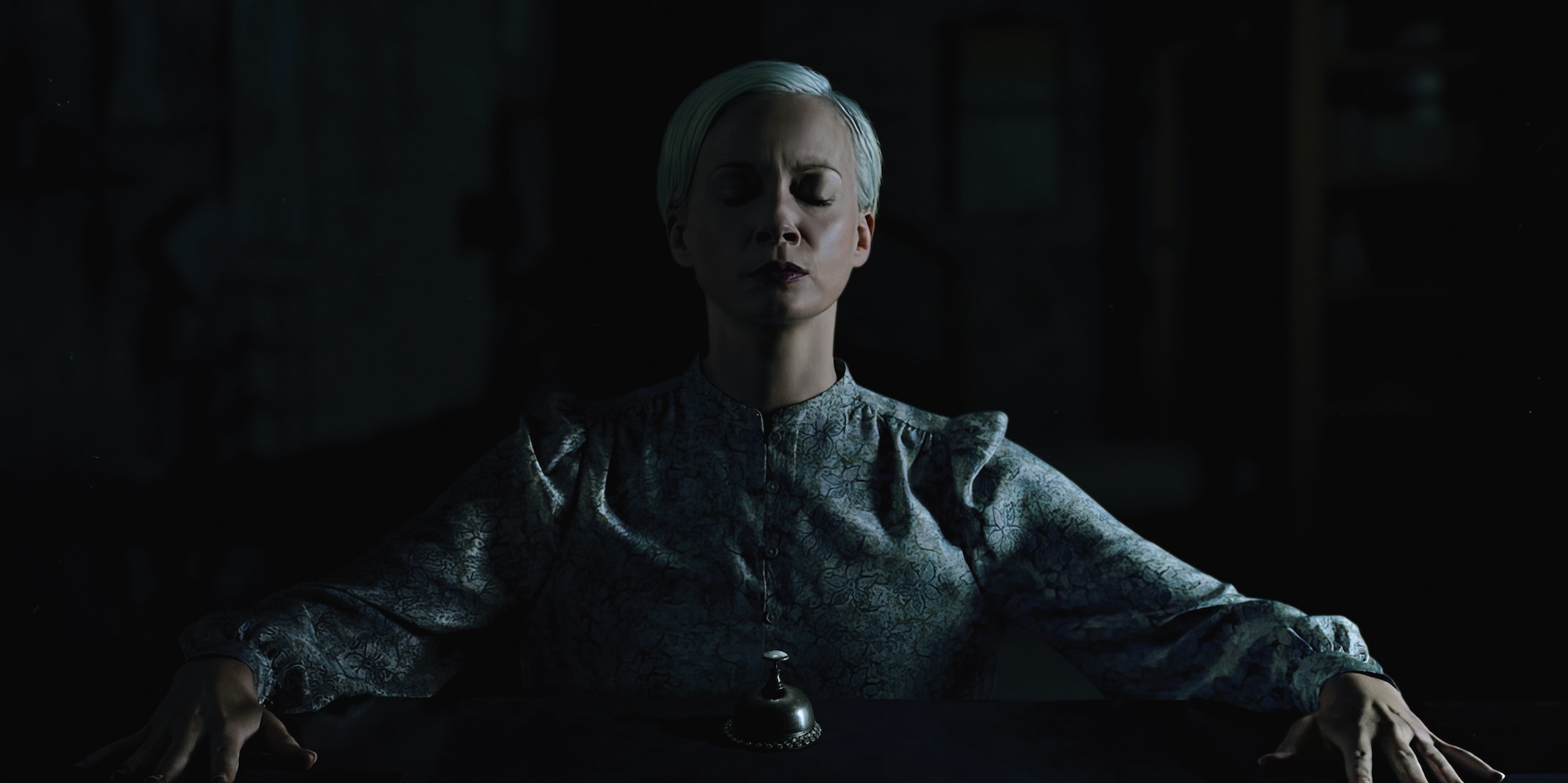 На грани реальности: обзор фильма «Астрал. Медиум» / Кино и сериалы / iXBT Live