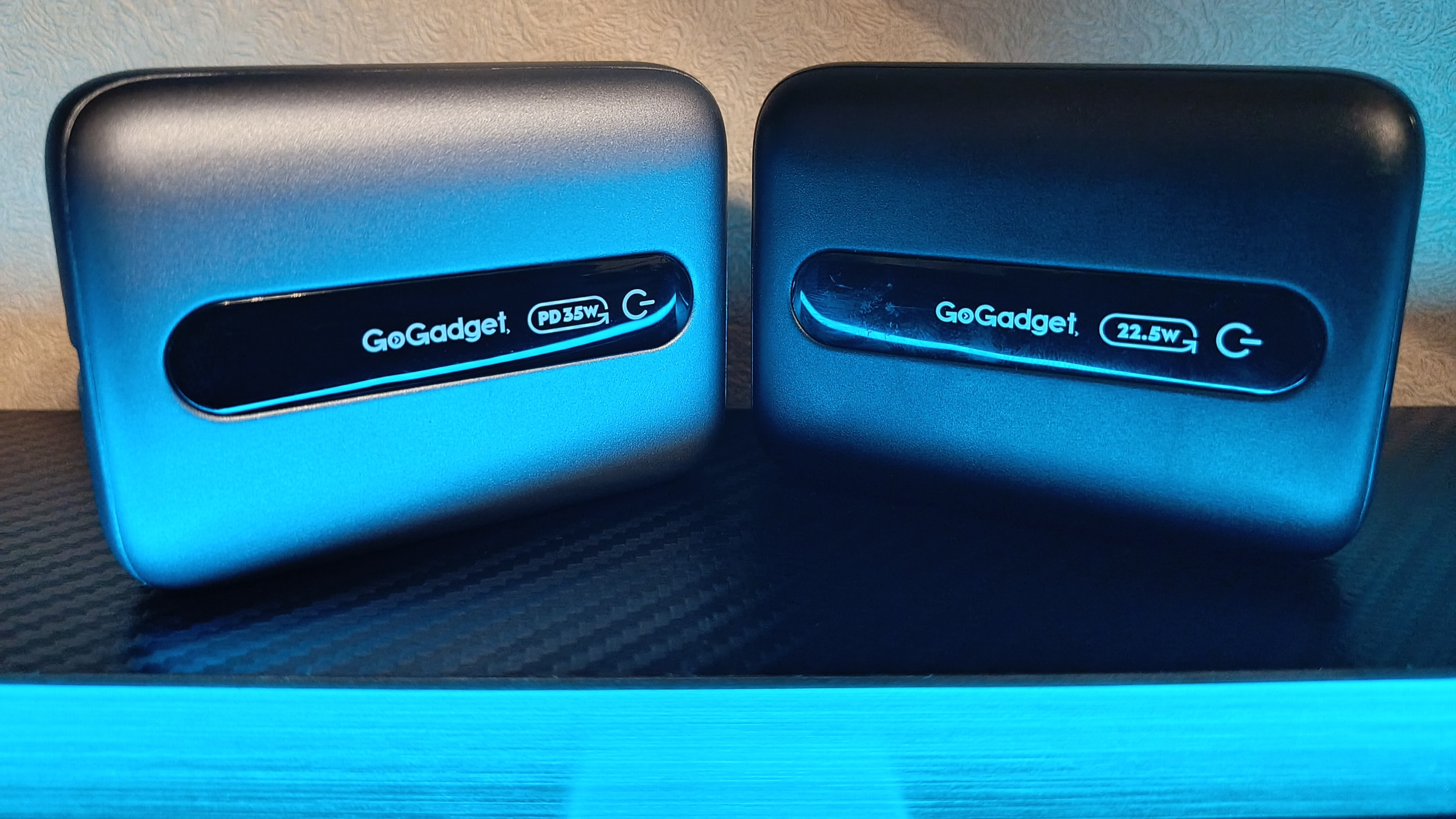 Обзор новой линейки повербанков GoGadget boost 10 / Питание и ...