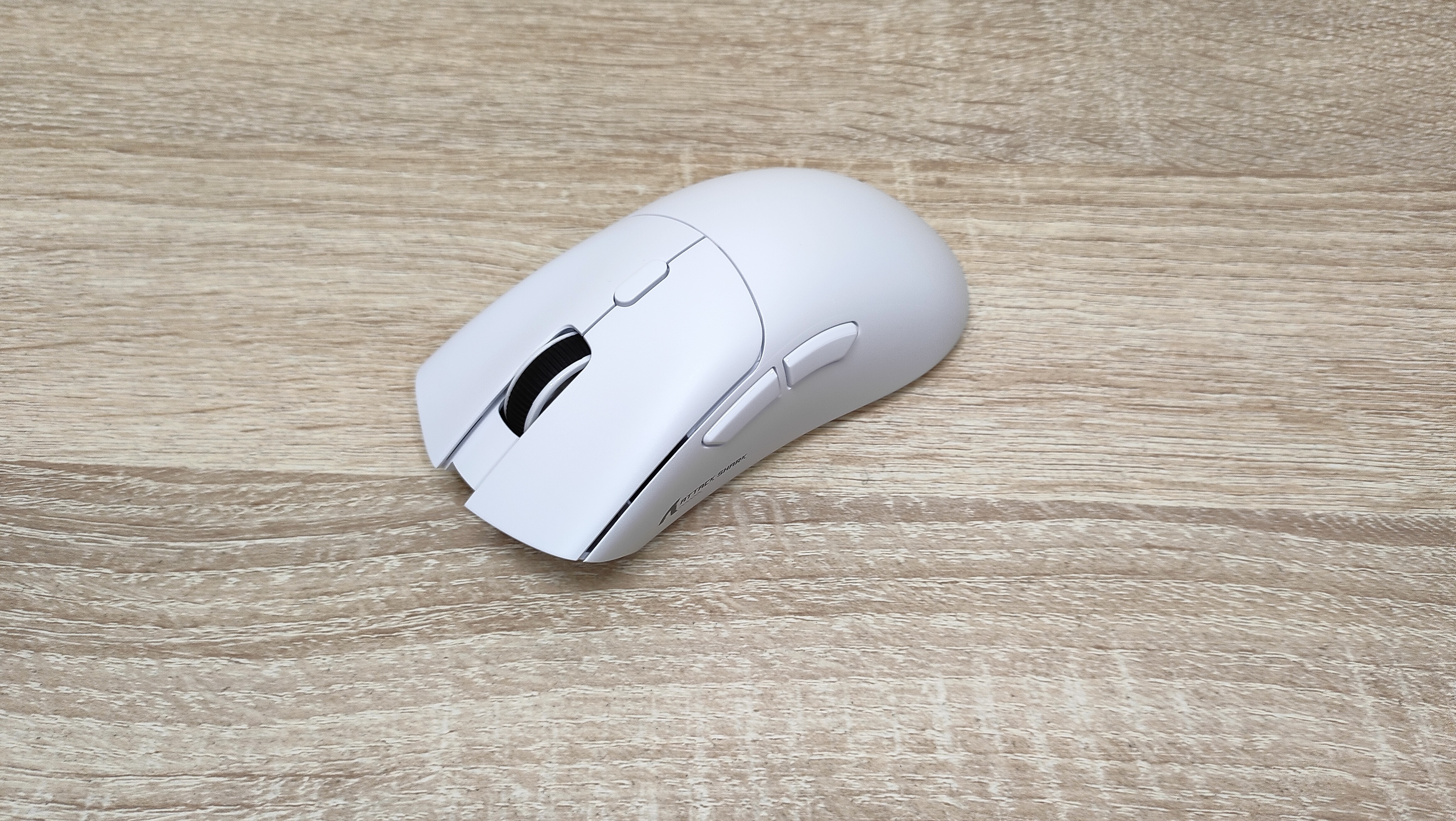 Для скучающих по Microsoft Intellimouse: обзор мыши Attack Shark R1 ...