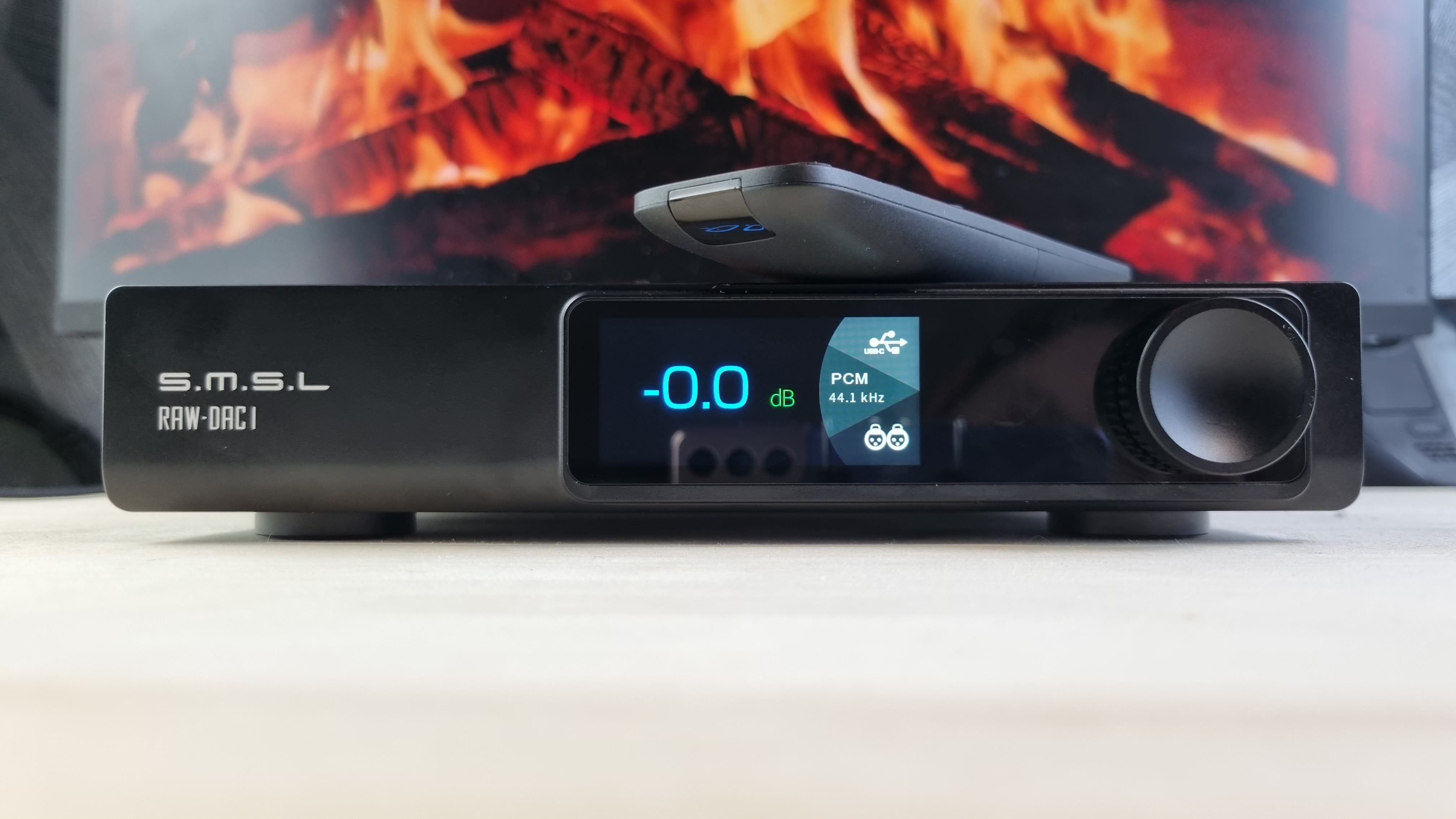 Обзор SMSL RAW-DAC1: шикарный балансный ЦАП с двумя парами SPDIF / Аудио и звук / iXBT Live