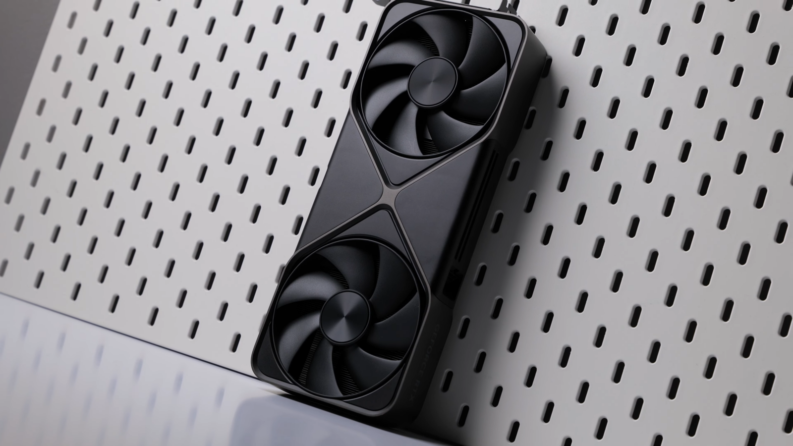 Куда пропали видеокарты NVIDIA в 2025: Почему геймерам остаётся надеяться только на AMD и Лизу ...