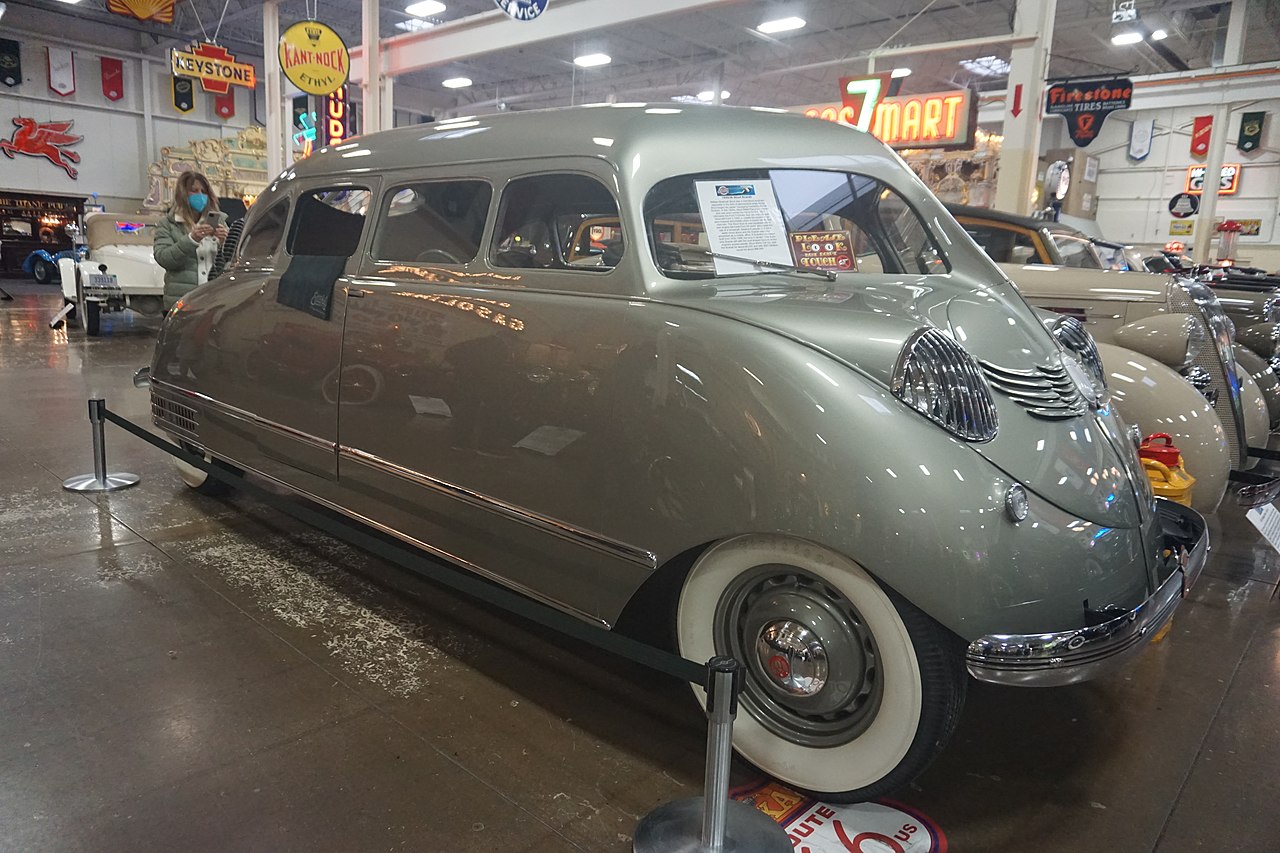 Stout Scarab (1936): футуристический минивэн, опередивший эпоху на ...