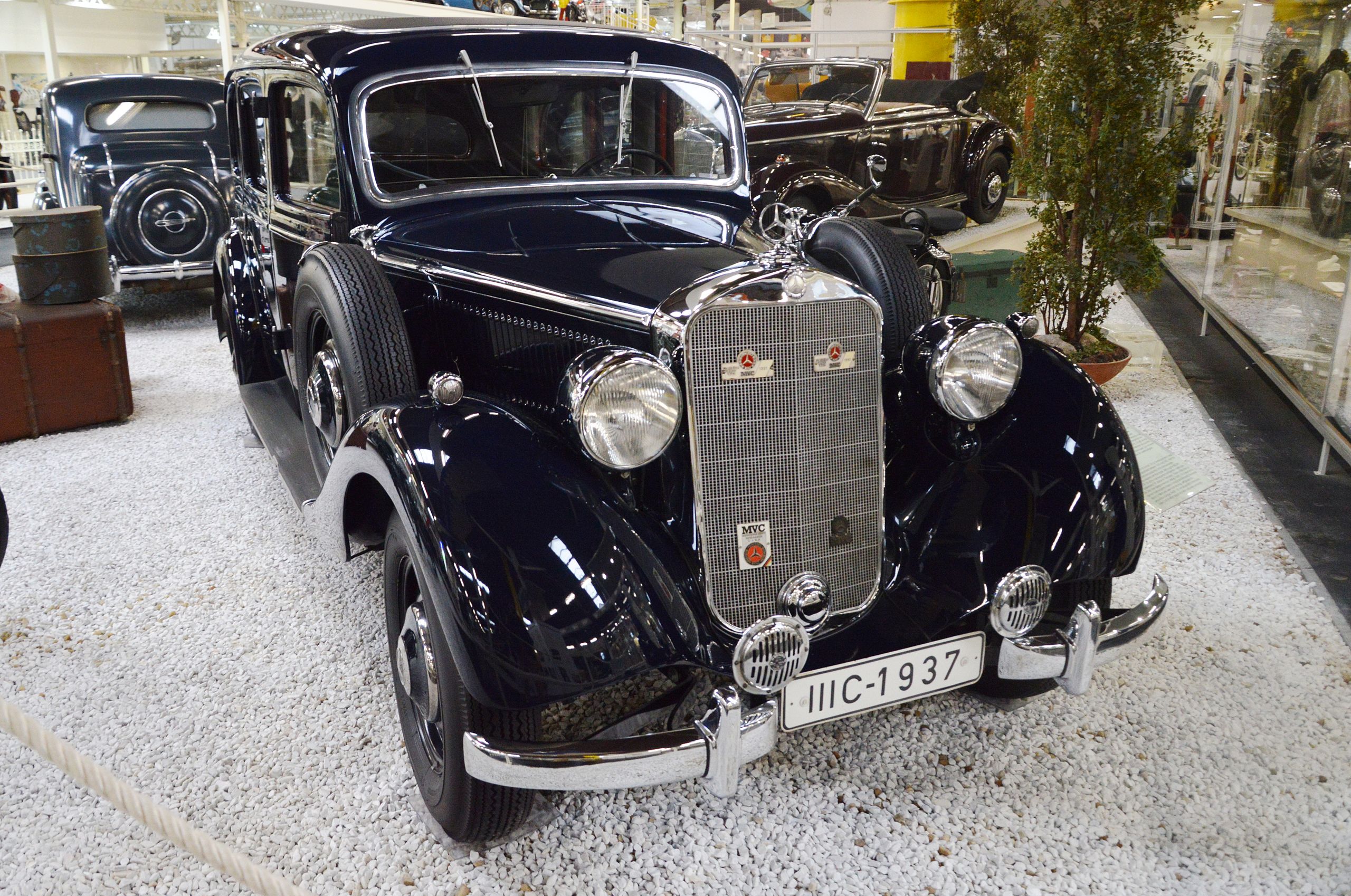 Mercedes-Benz 260D: самый первый выпускавшийся серийно легковой ...