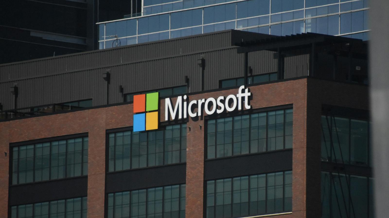 Microsoft выводит антивирусные программы из ядра Windows / Платформа ПК / iXBT Live