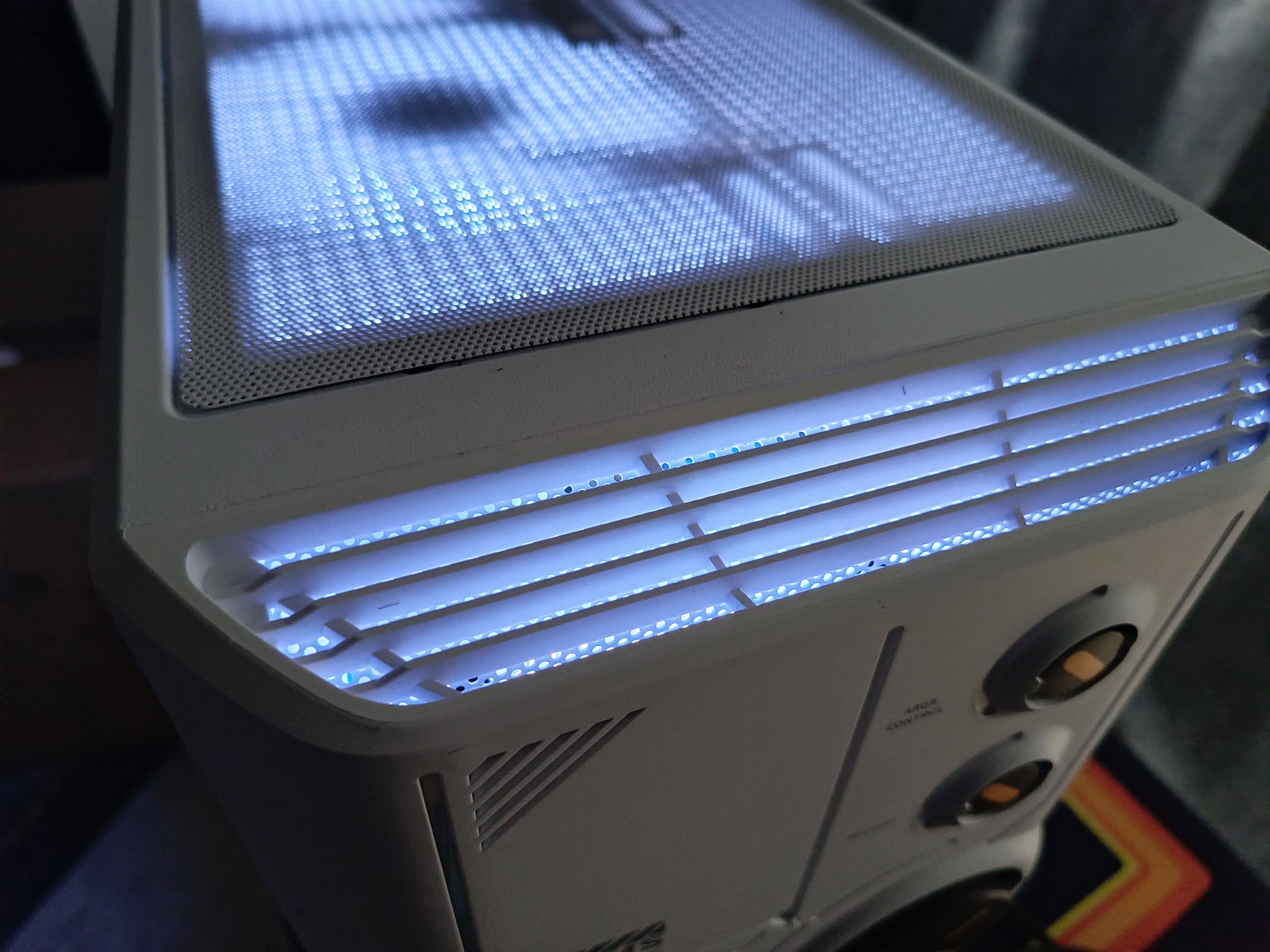 Обзор компьютерного корпуса Alseye RAMS 2.0 / Корпуса и питание / iXBT Live