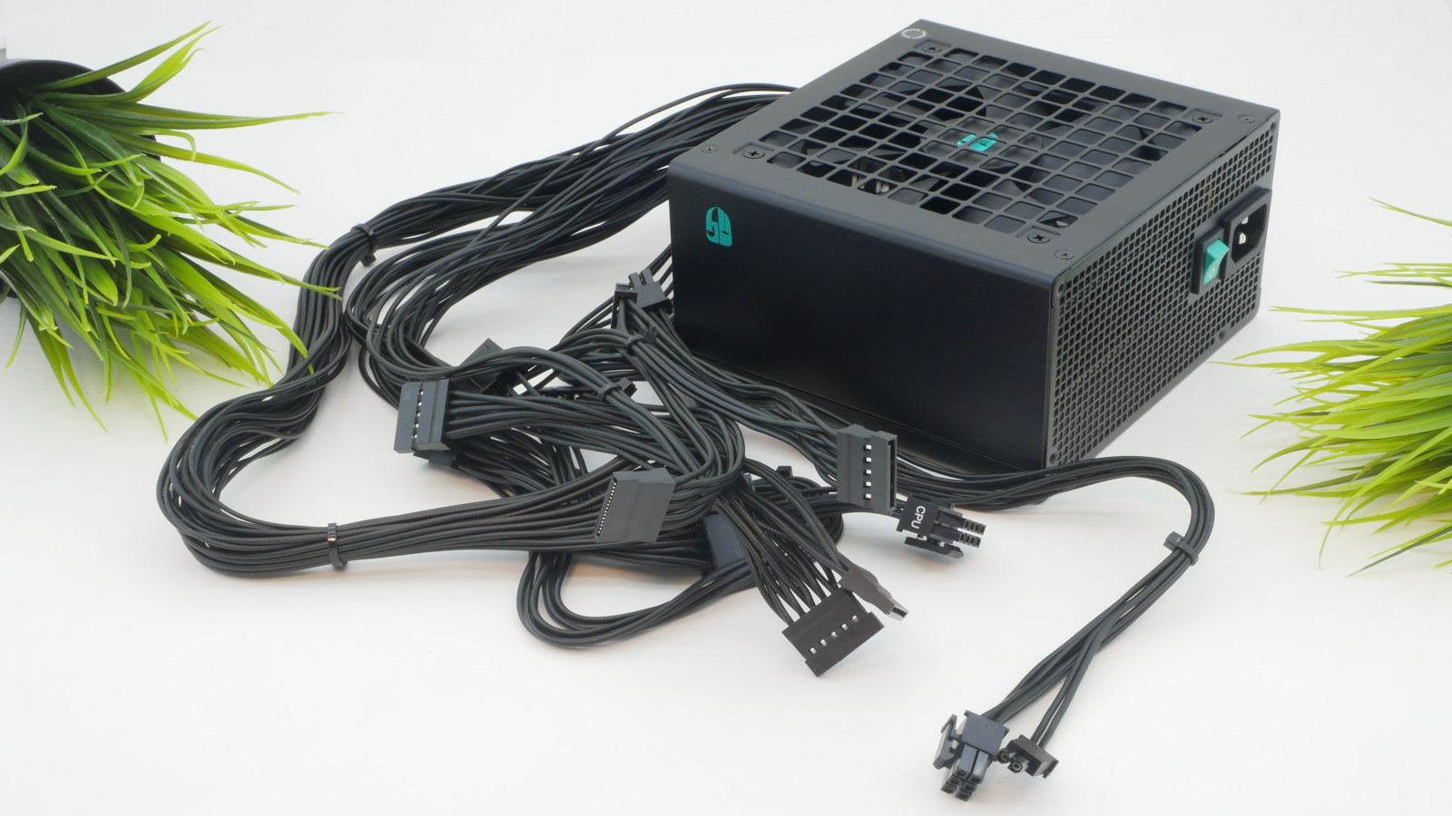 Обзор блока питания DeepCool GamerStorm PF700X / Платформа ПК / iXBT Live