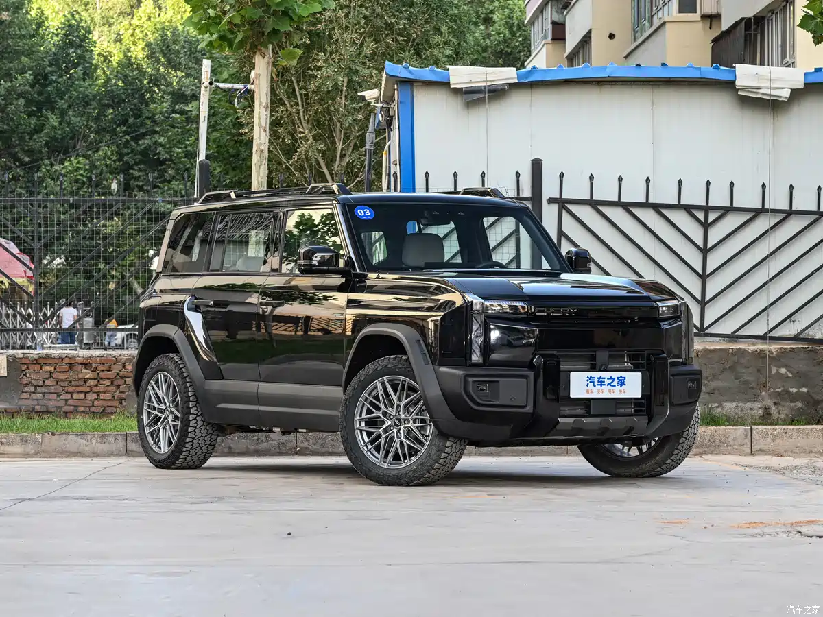 Chery анонсировала новый внедорожник Fengyun X3L с гибридной силовой установкой / Авто и ...