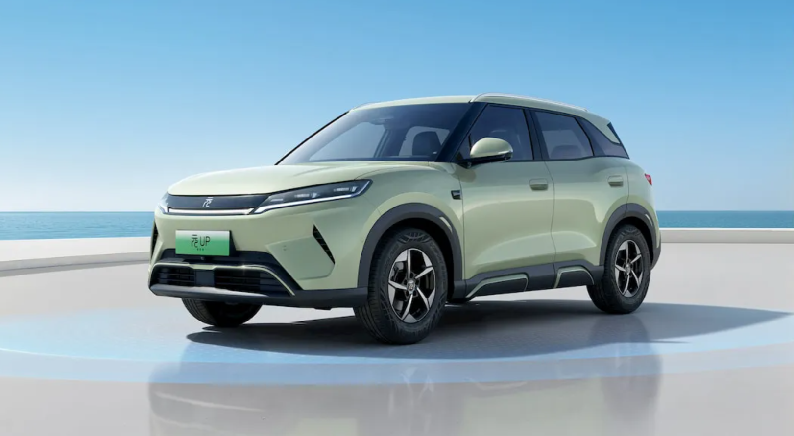 Электрокроссовер BYD за $10500: представлен Yuan Up Pilot / Авто и ...