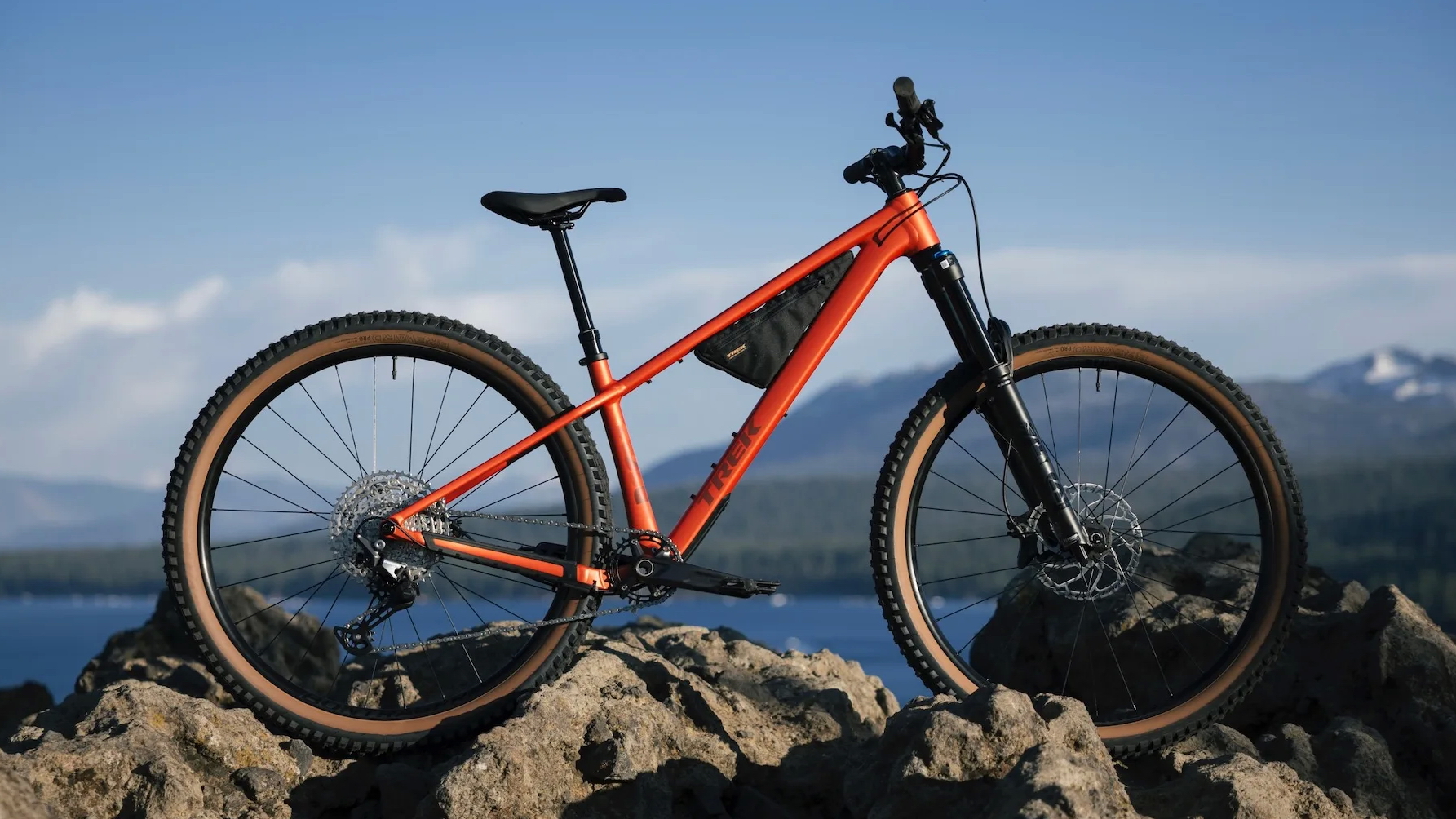 Представлено новое поколение велосипеда Trek Roscoe / Авто и транспорт / iXBT Live