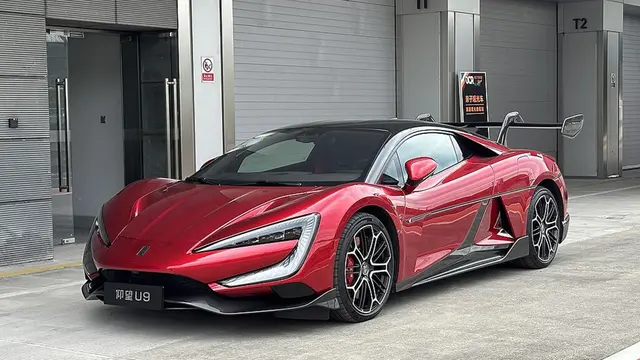 BYD представляет Yangwang U9 Track Edition с мощностью 3019 л.с. / Авто и транспорт / iXBT Live
