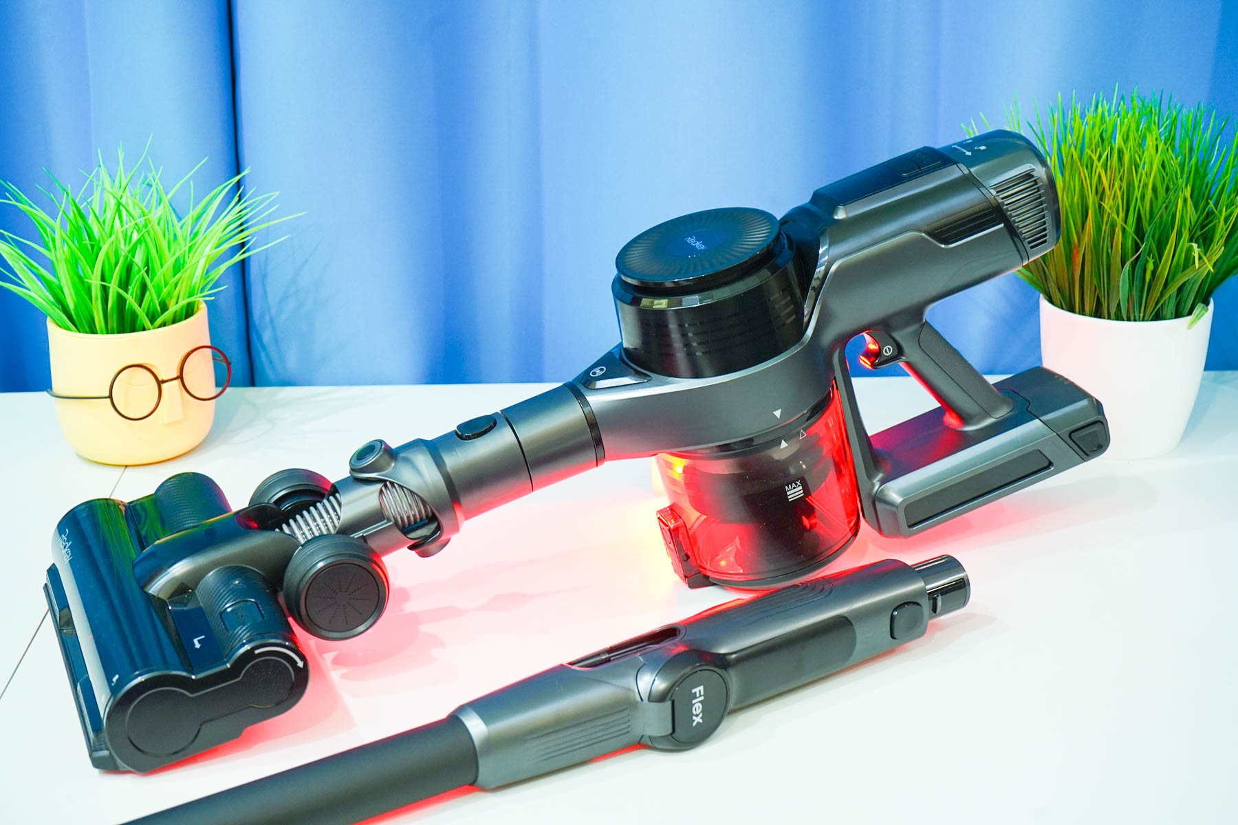 Обзор беспроводного вертикального пылесоса Redkey F10 Pro со сгибаемой штангой / Техника для ...