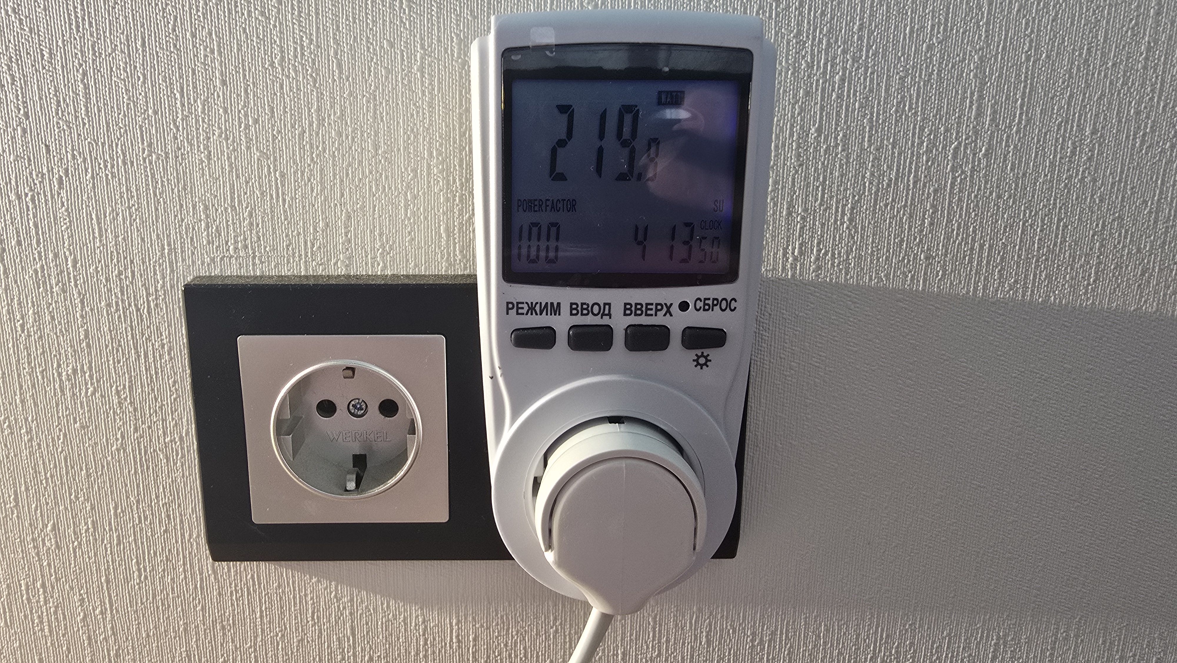 Обзор ваттметра Robiton PM-3 – учет потребления и расчет стоимости / Инструменты и запчасти ...