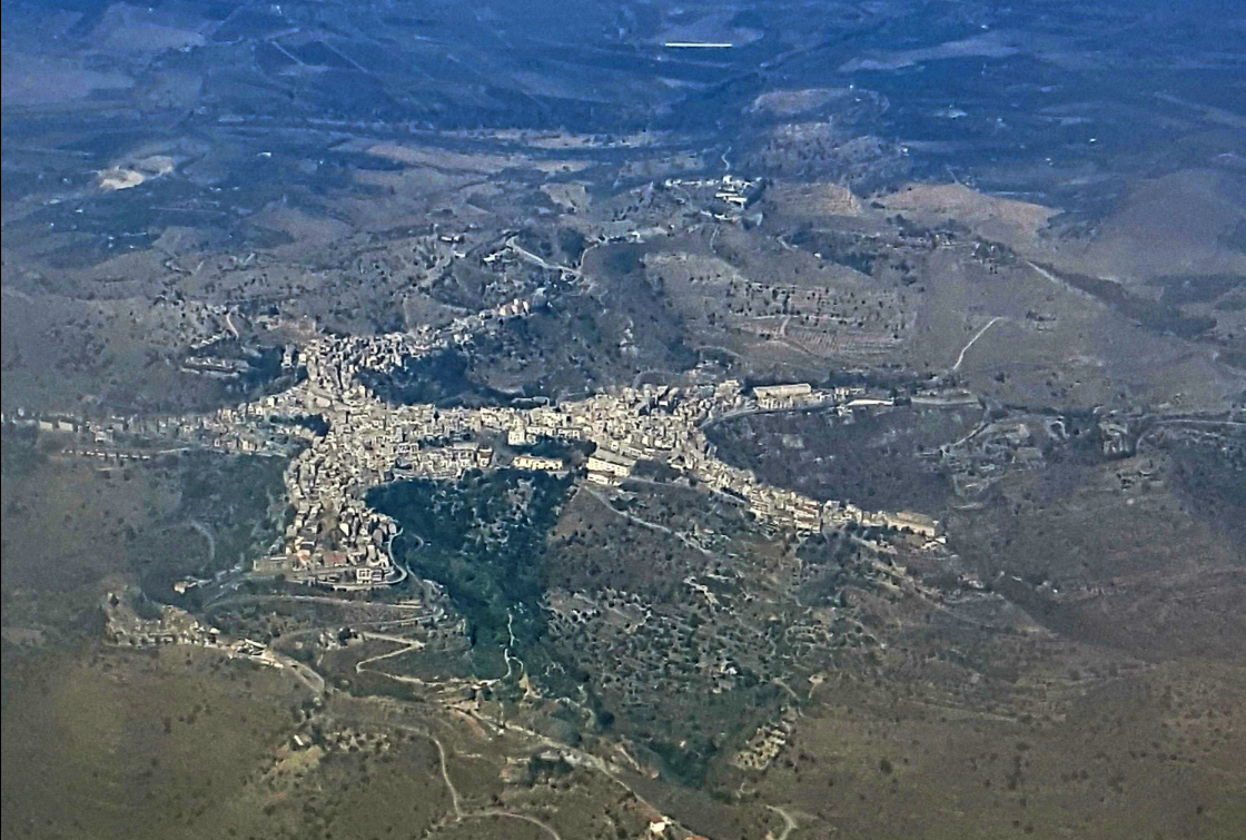 Чентурипе: «человек» на карте Сицилии / Путешествия и туризм / iXBT Live