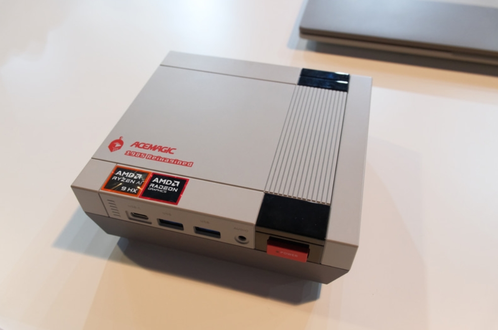 Представлен мини-ПК Board 3 Dual-C Retro Style в стиле легендарной ...